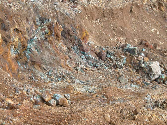 Constellation Copper Corp: TSX: CCU